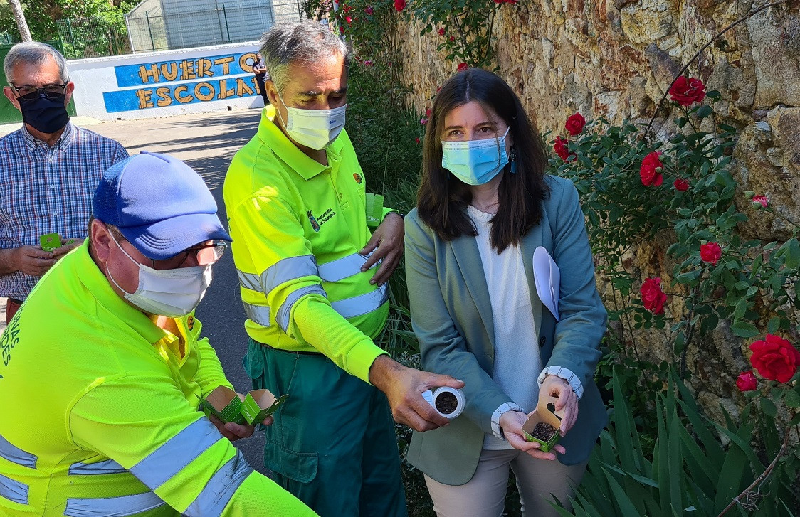 Salamanca utiliza especies de insectos inofensivos para acabar con ...